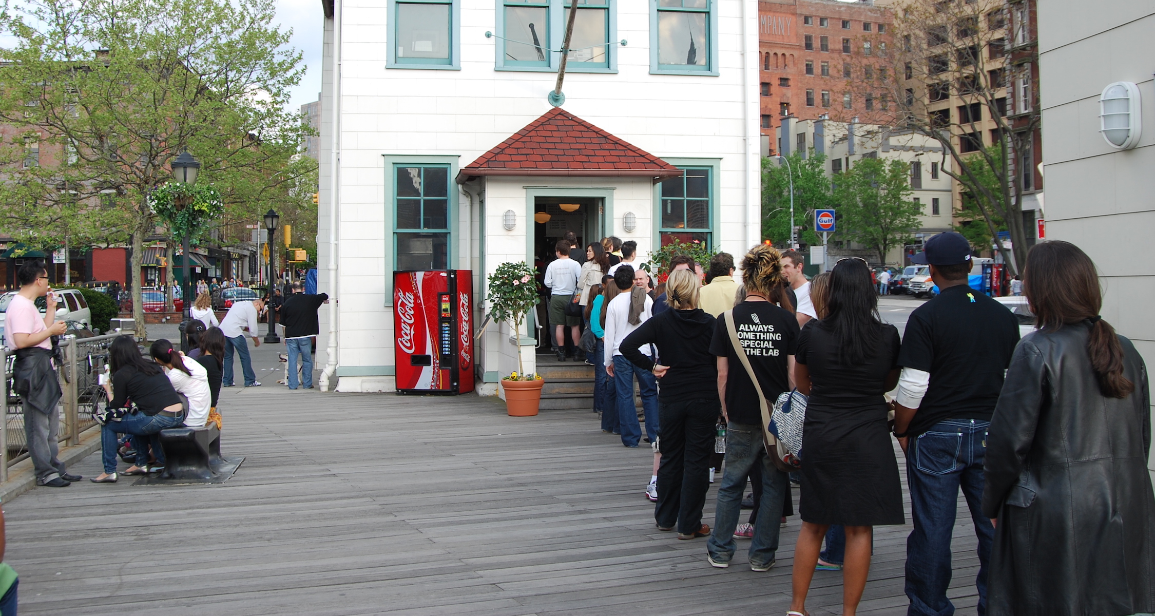 How to Measure Customer Loyalty: 3 Easy Steps to Build a Better Business