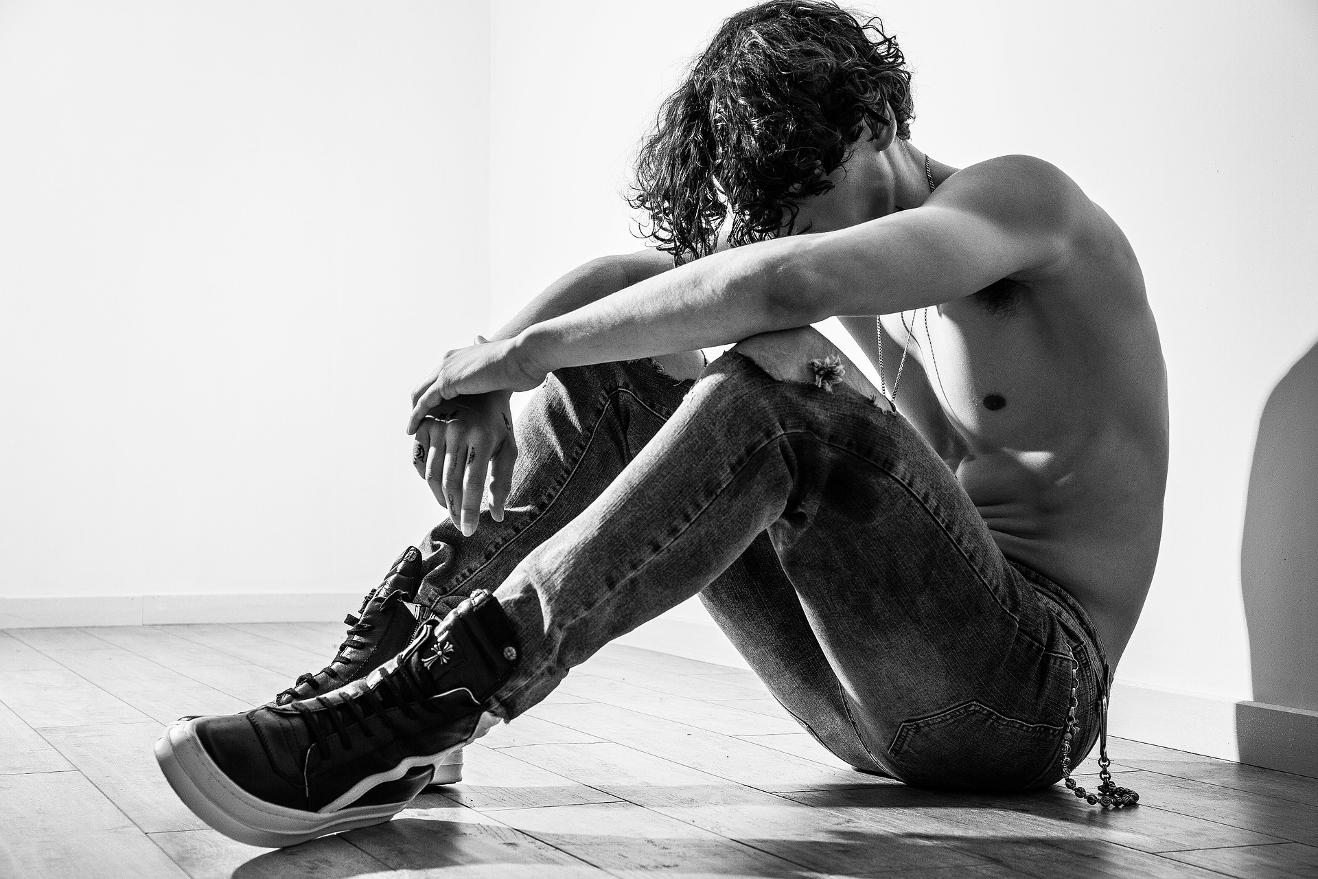 Healthy coping mechanisms for loneliness