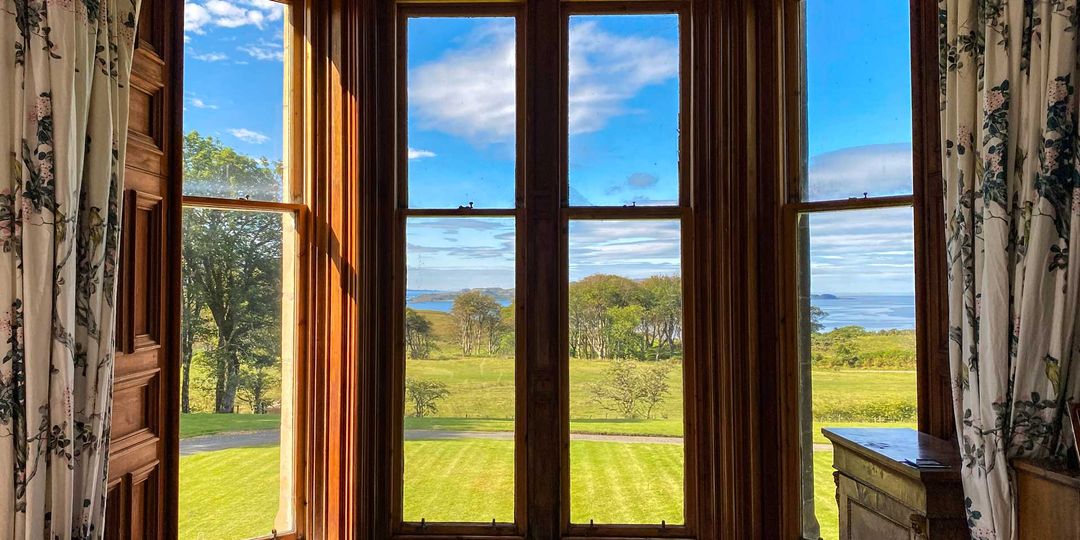 Torloisk House self catering on Mull - historic home sleeps up to 19
