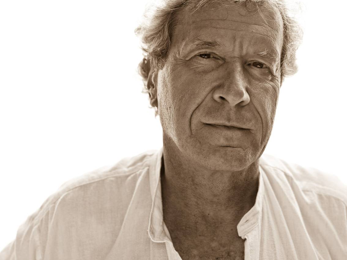 Review of Confessions of an Economic Hit Man, by John Perkins, by H ...