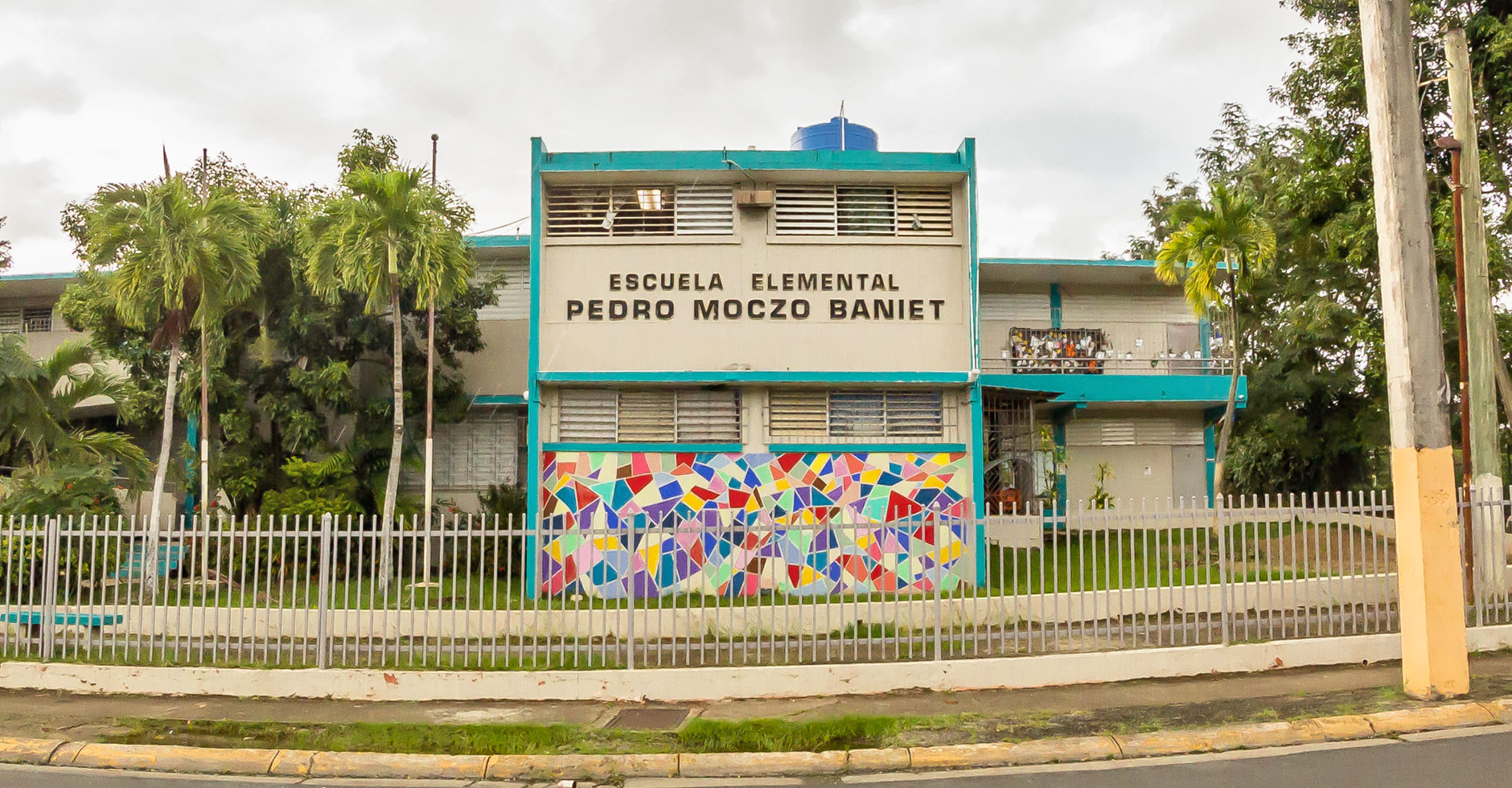 Escuela Elemental Pedro Mozco Baniet