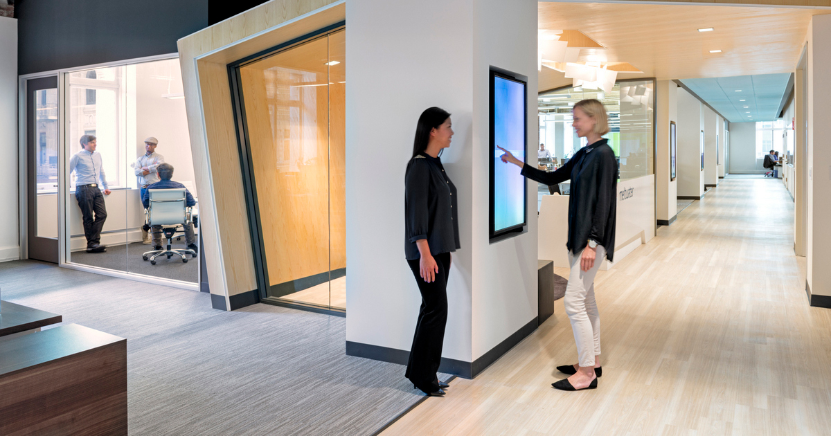 Digital Signage for Corporate Communications