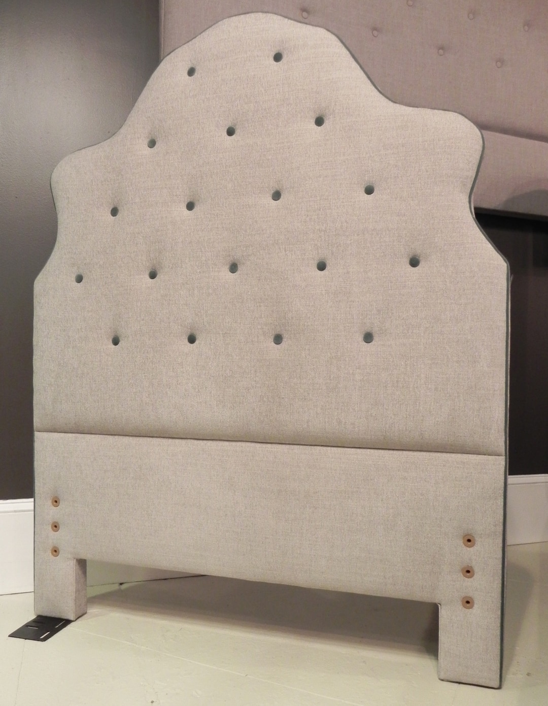 Pencil Post Bed With Low Footboard