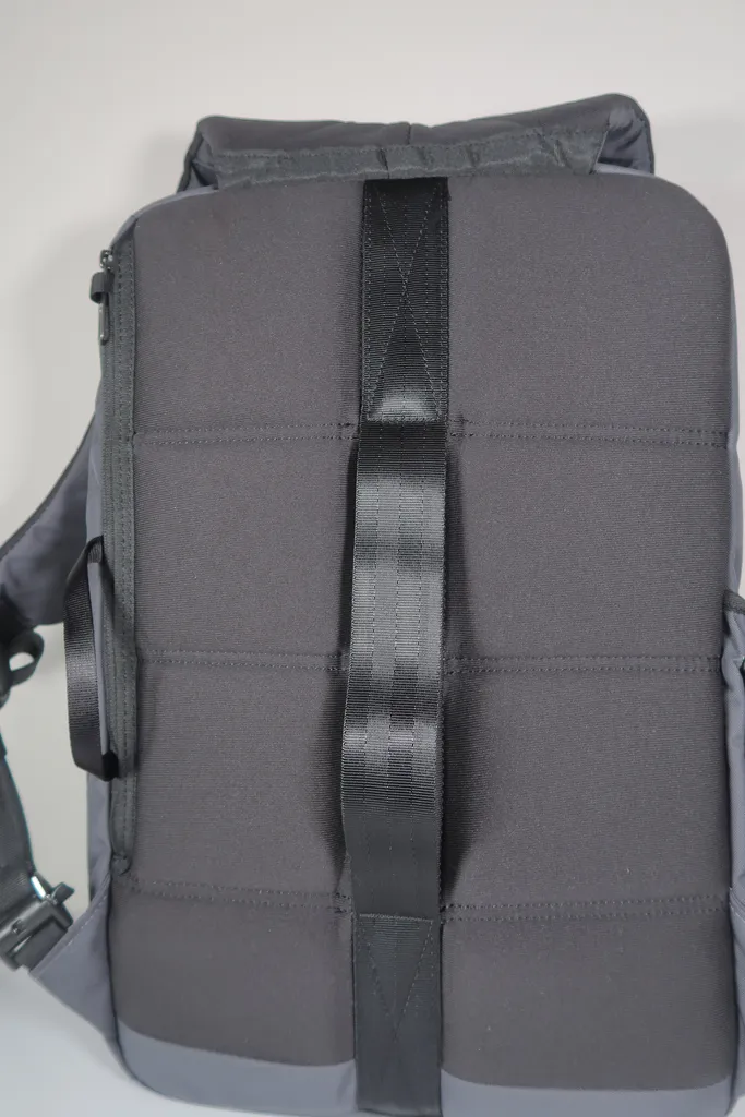 Pacsafe Metrosafe X Anti-Theft 16-Inch Commuter Backpack Review