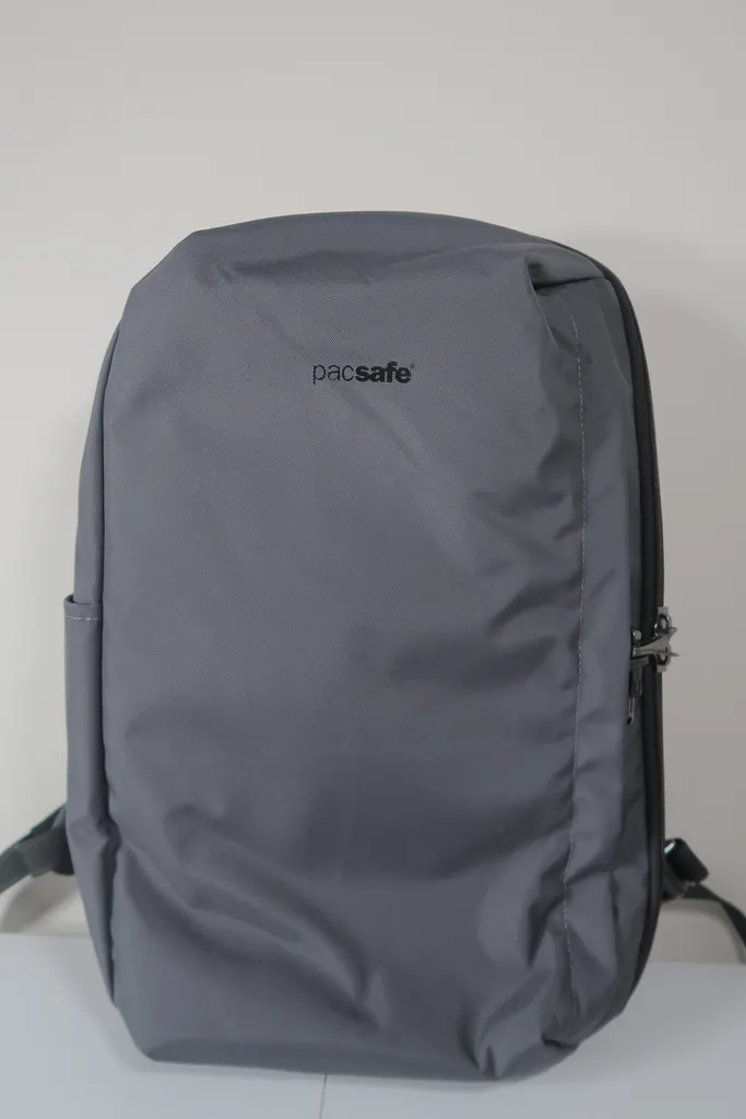 Pacsafe Metrosafe X Anti-Theft 16-Inch Commuter Backpack Review