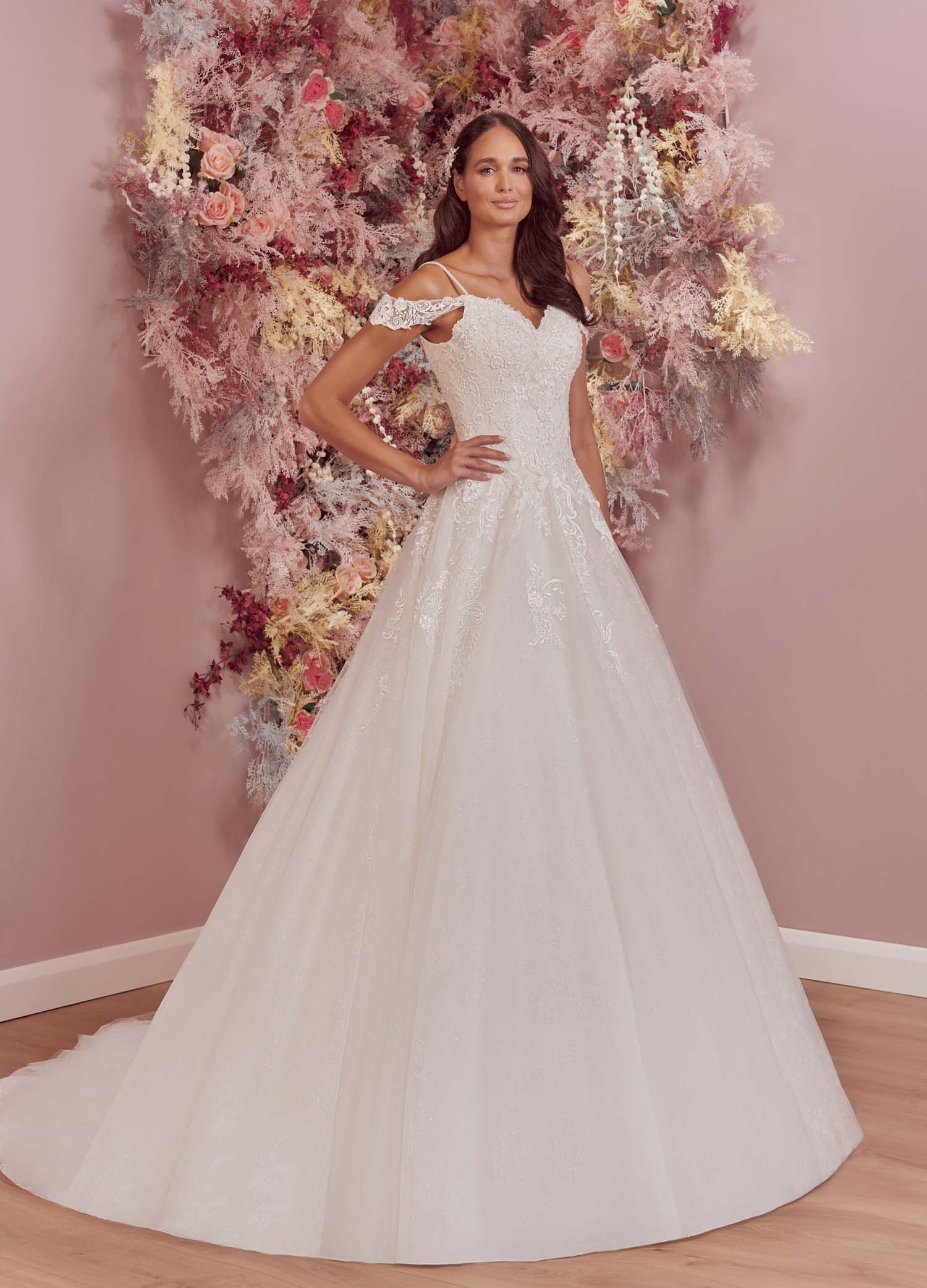 Phoenix Gowns at Dream Day Bridal Wear