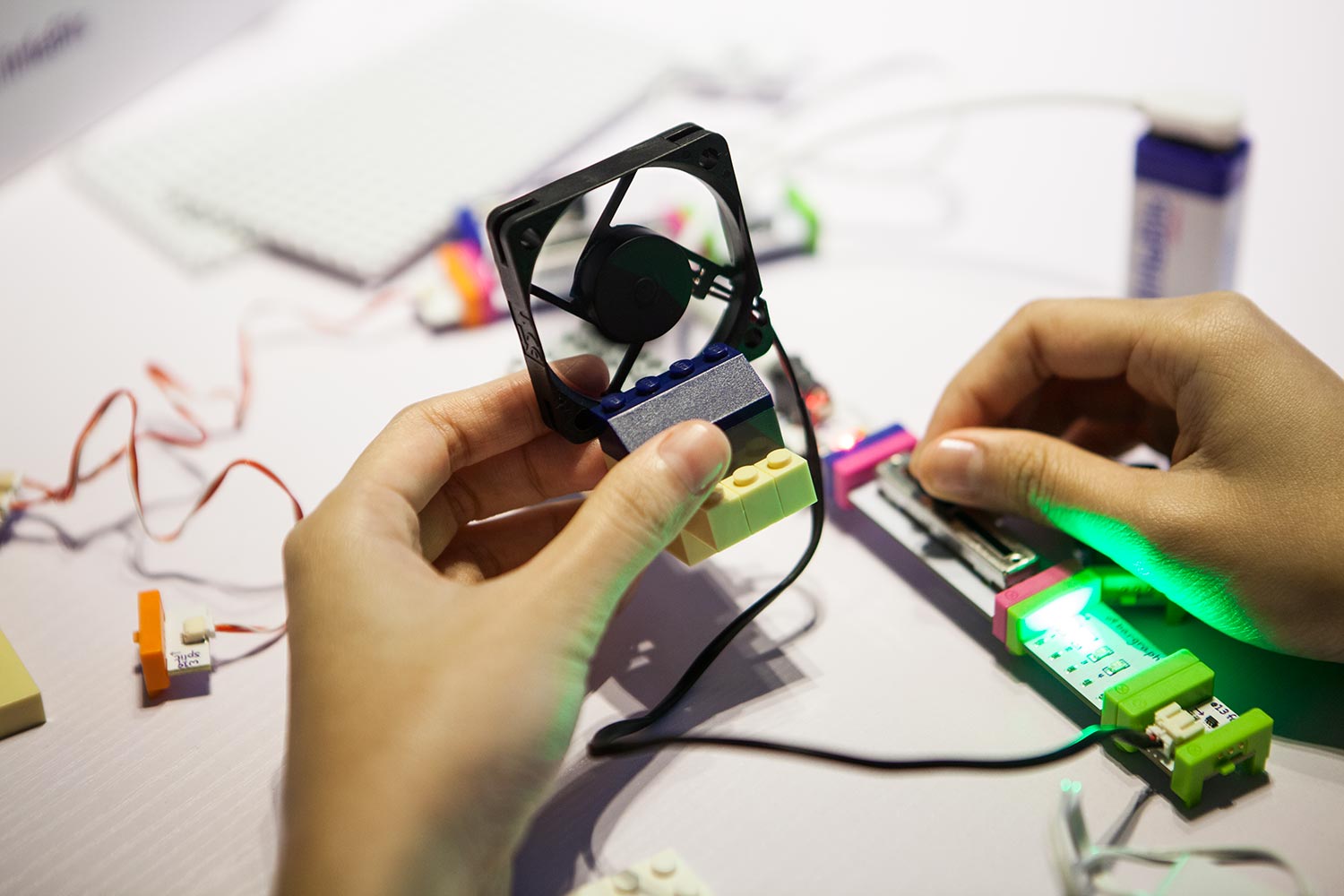 ThinkRoom | Design Thinking For Children