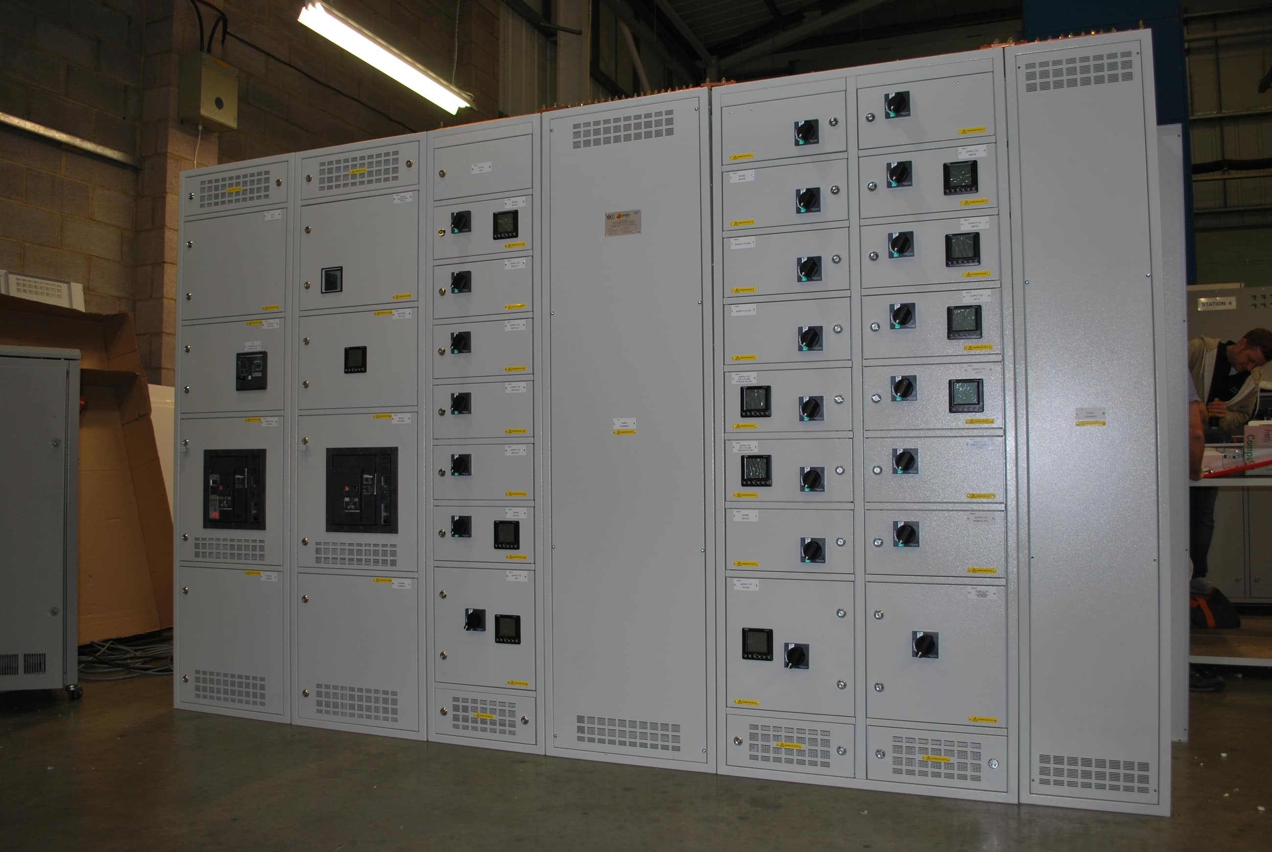 Case Study: Replacement of the Main Low Voltage Switchboard and Panel ...