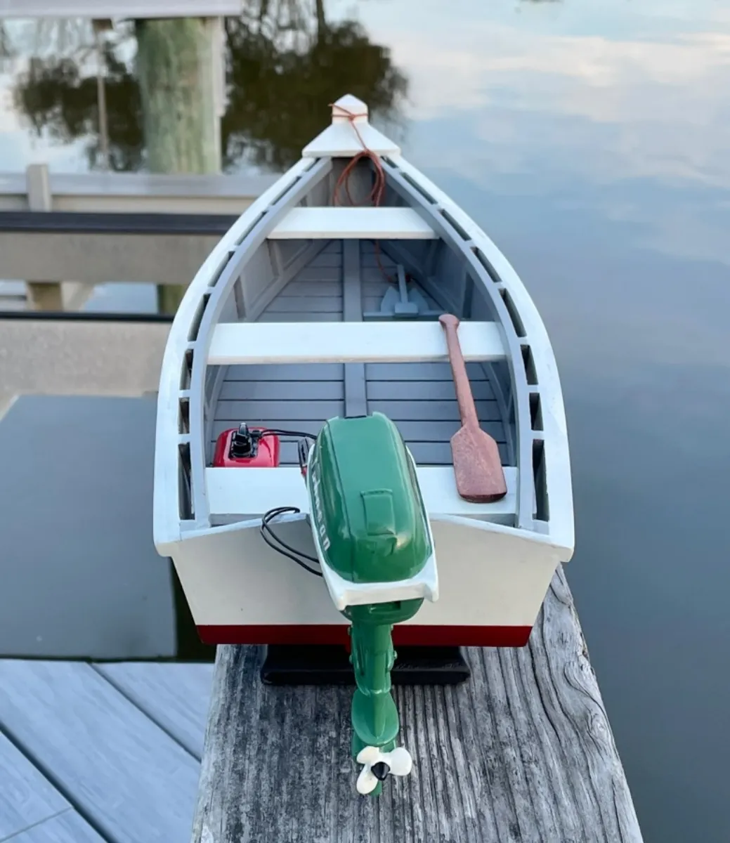 Skiff with Green Johnson | Blackway Boat Models