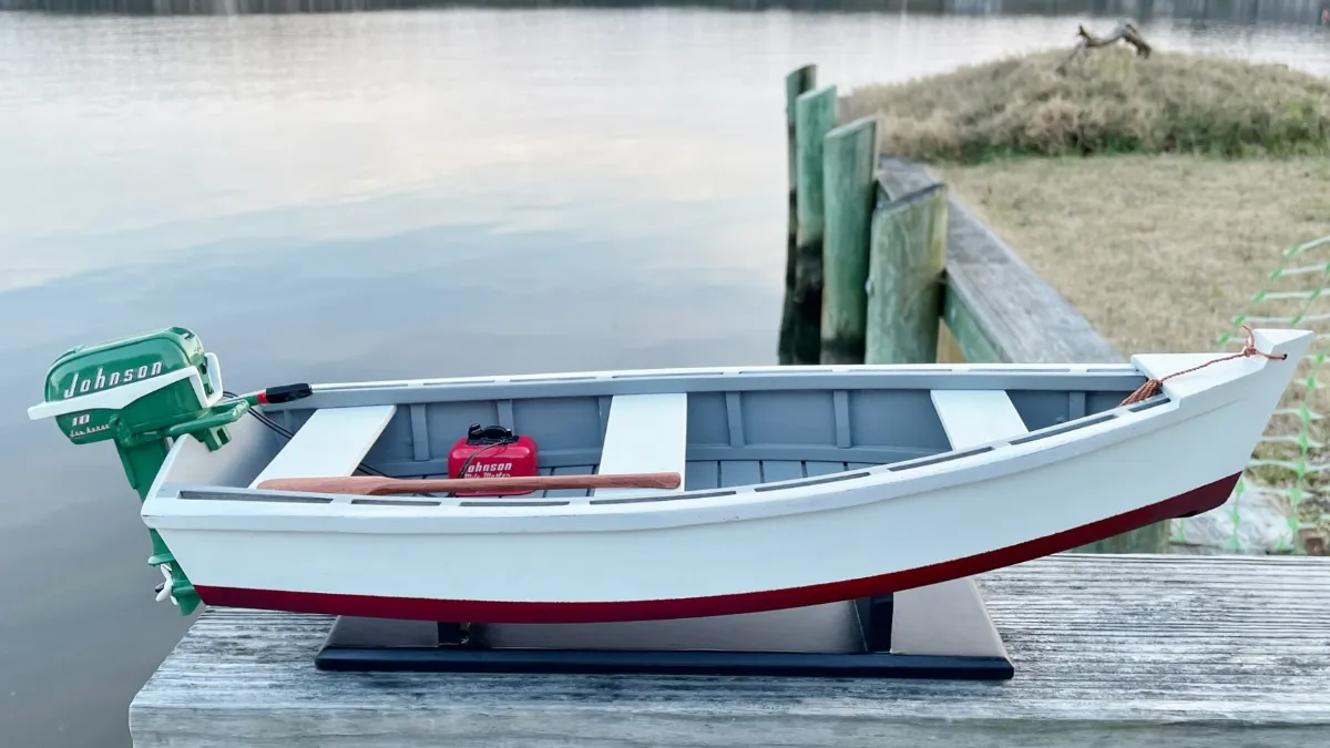 Skiff with Green Johnson | Blackway Boat Models