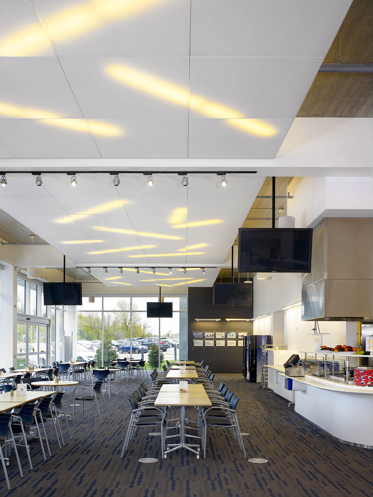 Sweeny&Co Architects | BMW Group Canada Headquarters