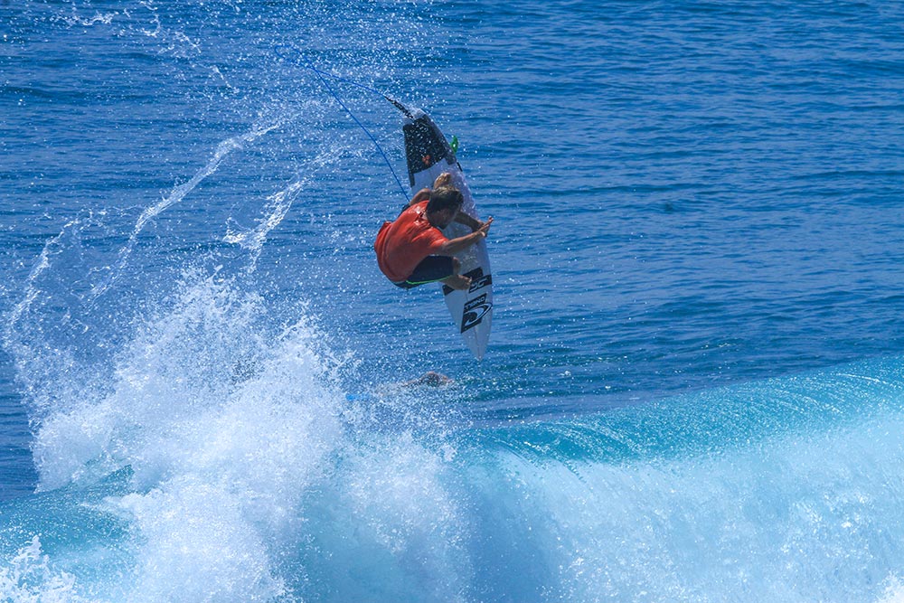Black Queen | DG Surfboards | High Performance Surfboards