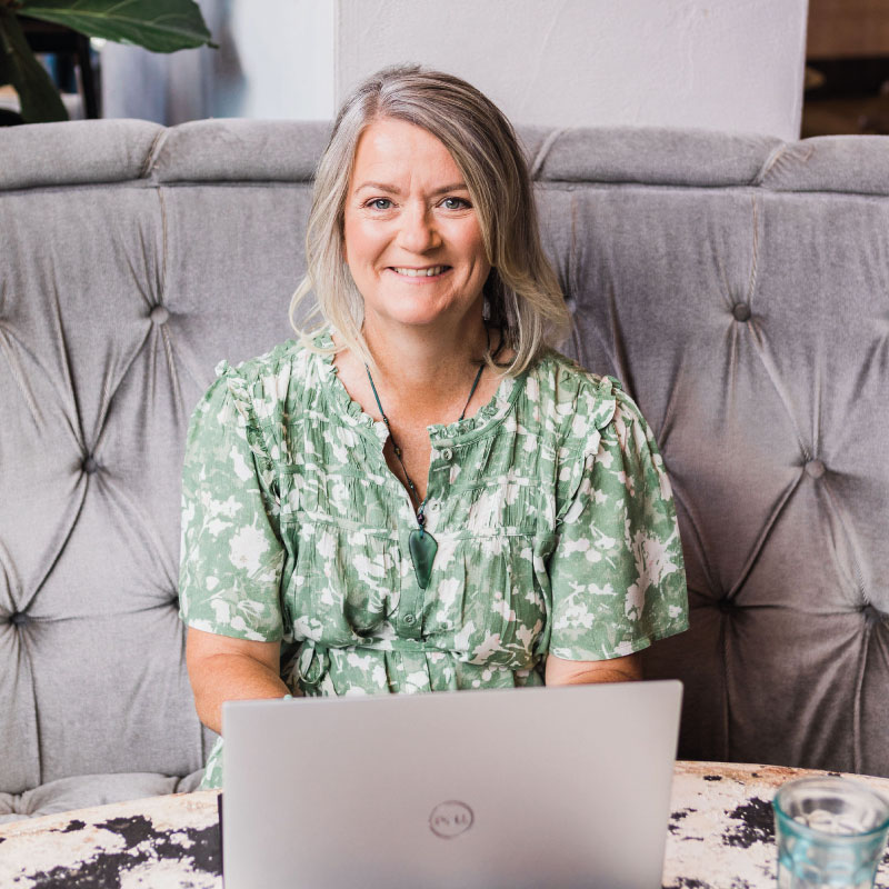 About Fiona Cooke | Breastfeeding Support | Sleep Consultant | Author ...