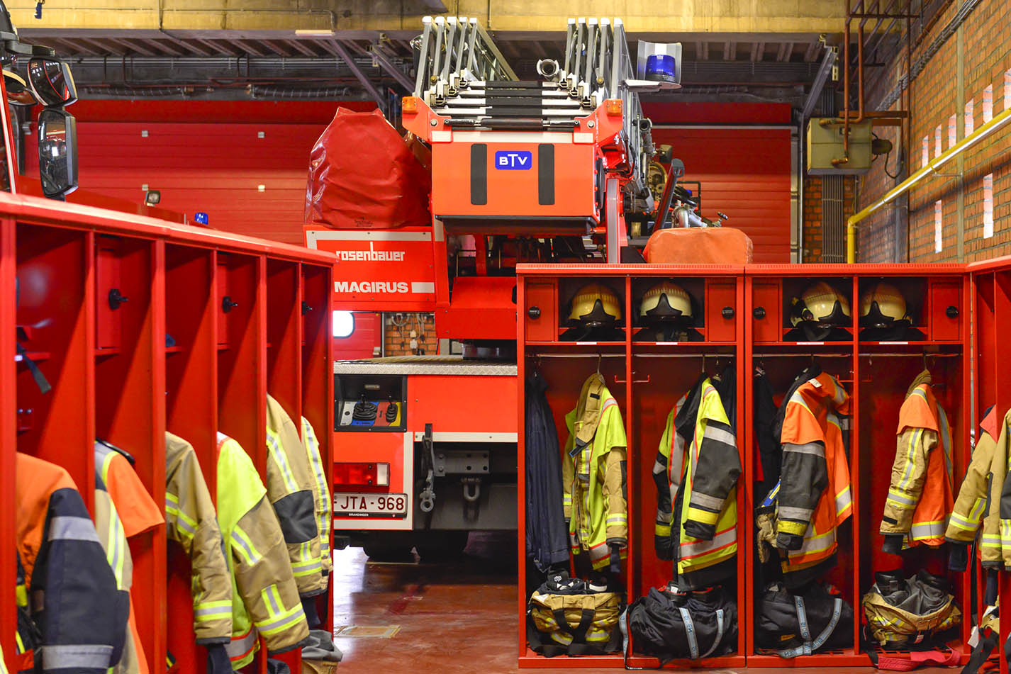 Cube Lockers - The Lockers Solution