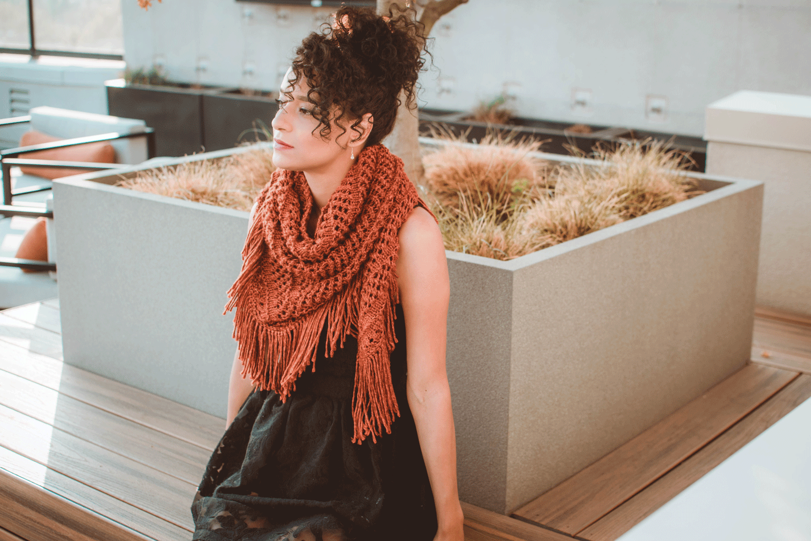 THNLife - Boho Shawl Knitting Pattern | Damylles Kopper