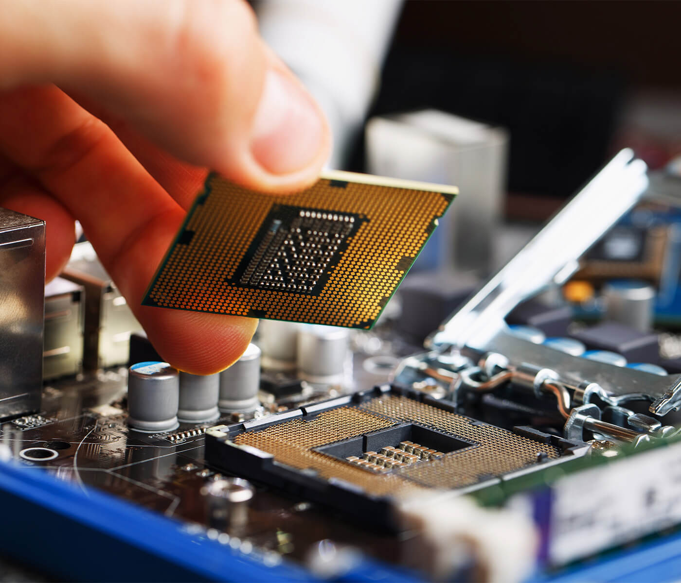 Complex software and hardware solutions | SYSMART