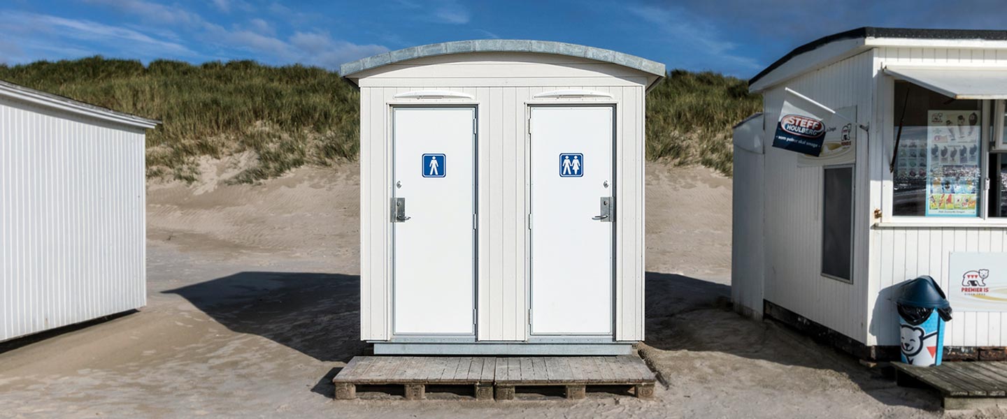 Portable Toilet Hut | Attractive Mobile Toilet Solution | Scanvogn ...