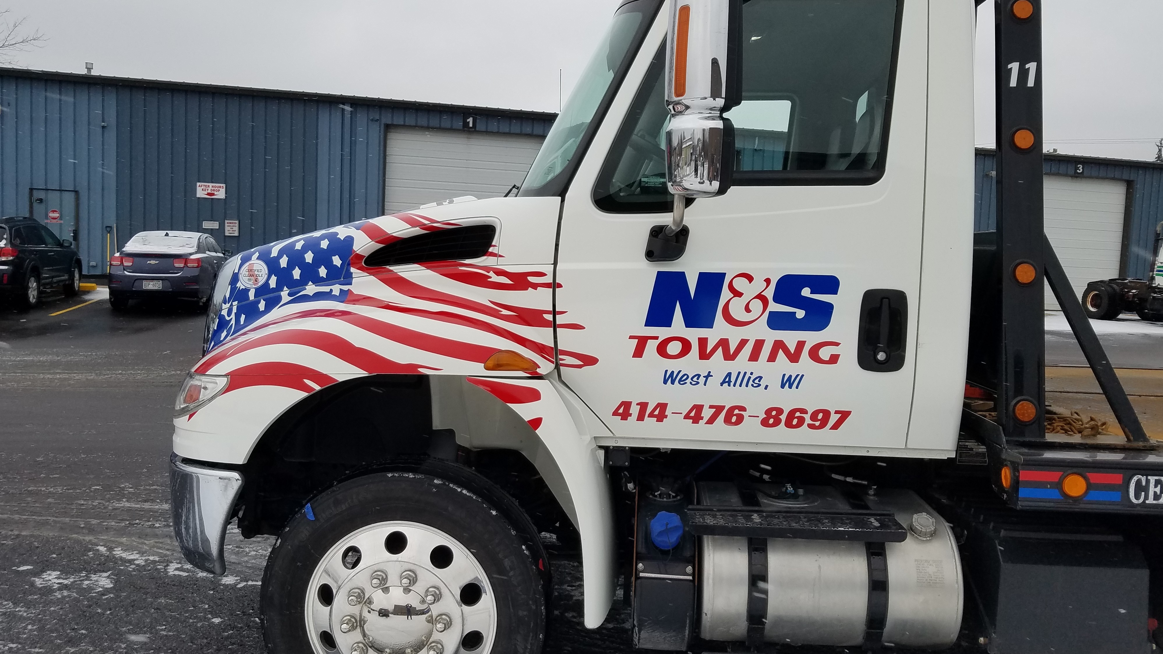 Truck Lettering - Signs & Lines By Stretch