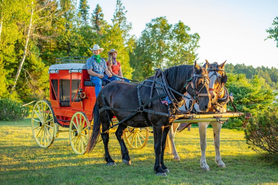 Sunset Stagecoach & Pioneer Wagon Rides | Lake Clear Lodge & Retreat