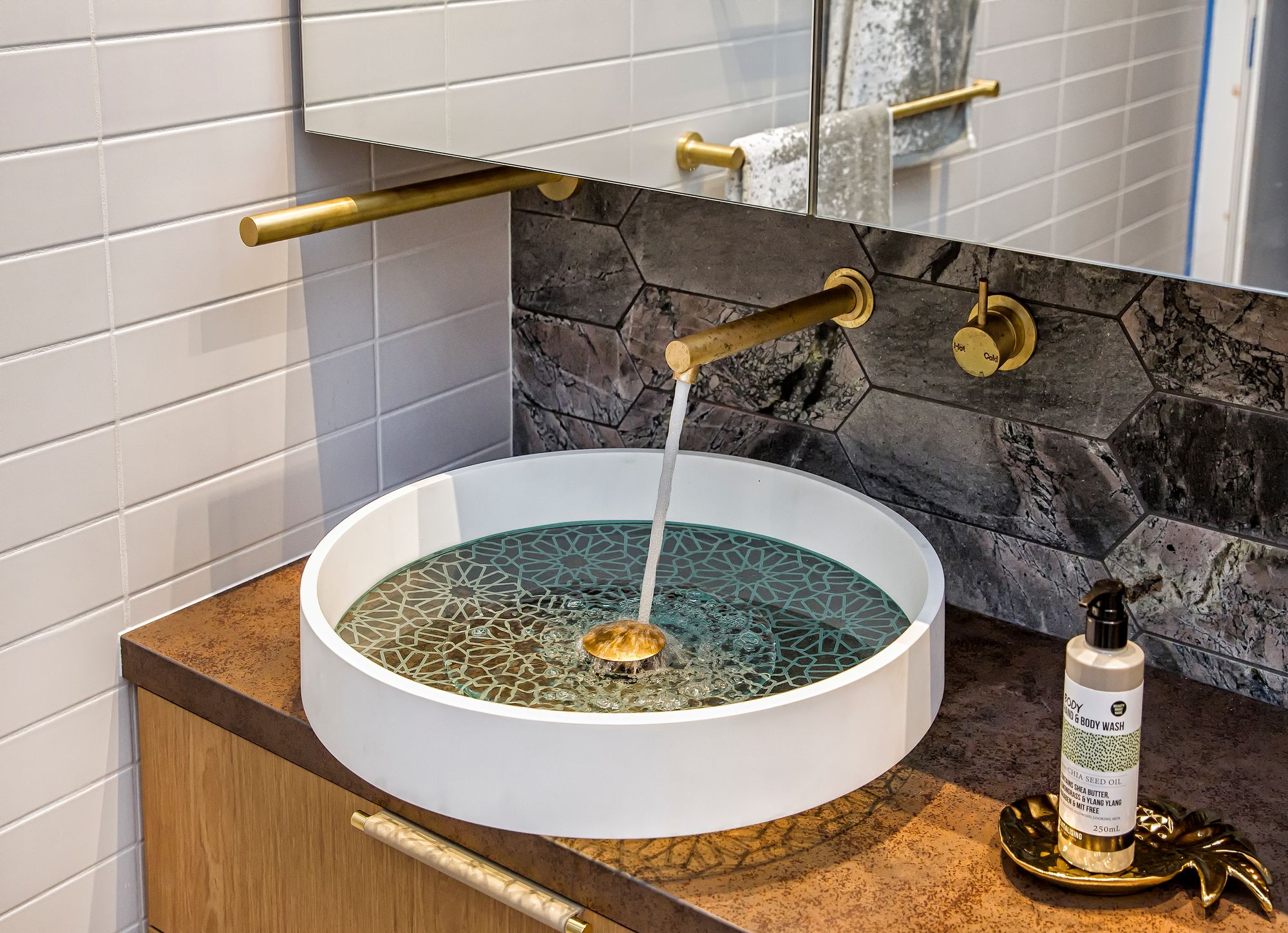 Basic to Boujee – Bathroom basins