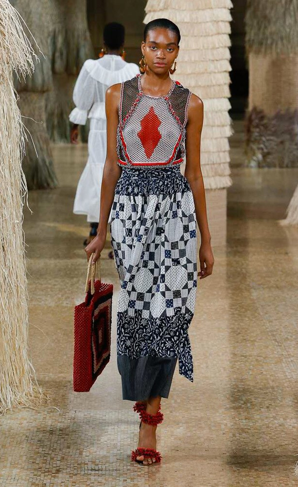 Symone - Fashion Runway Model