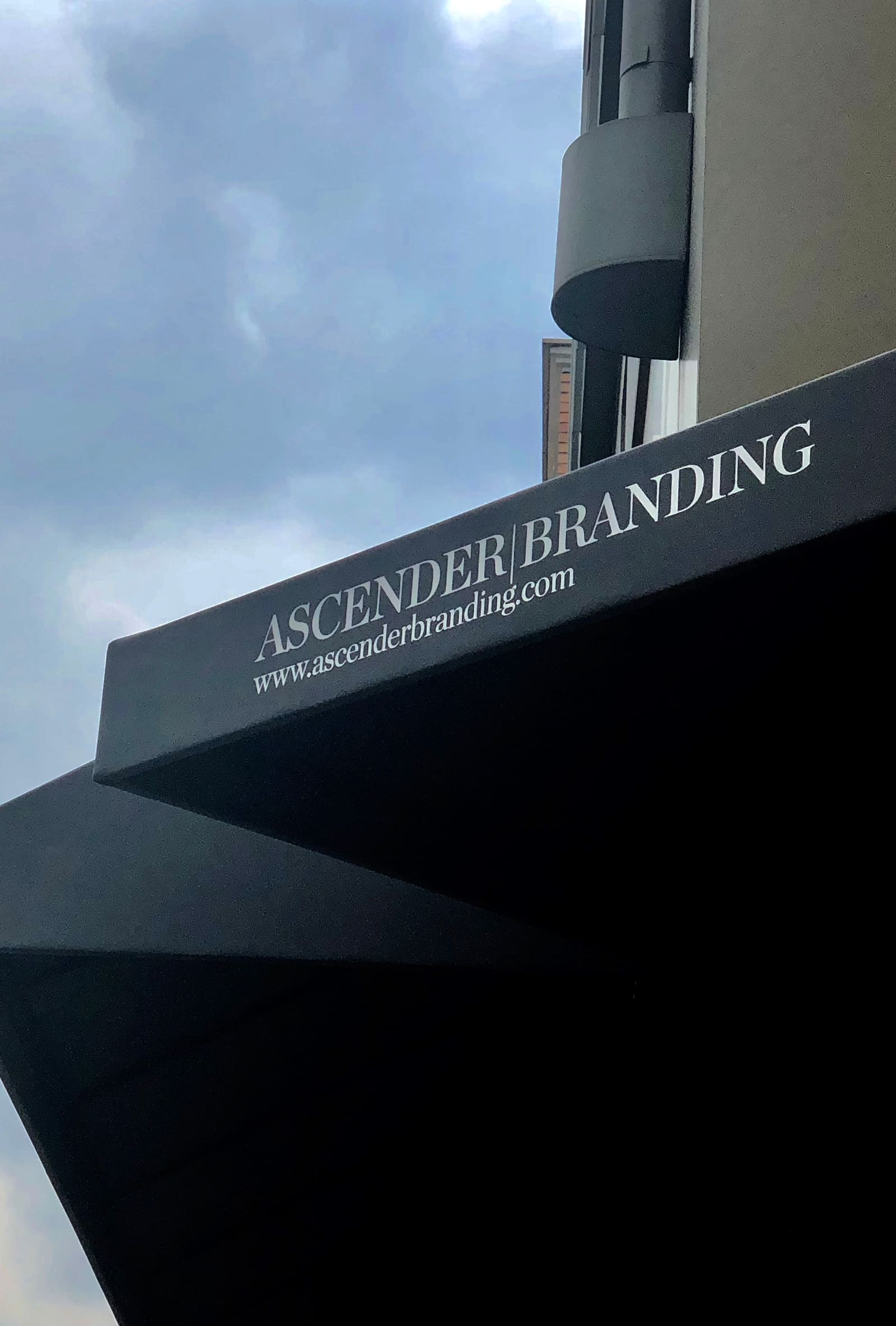 ASCENDER BRANDING
