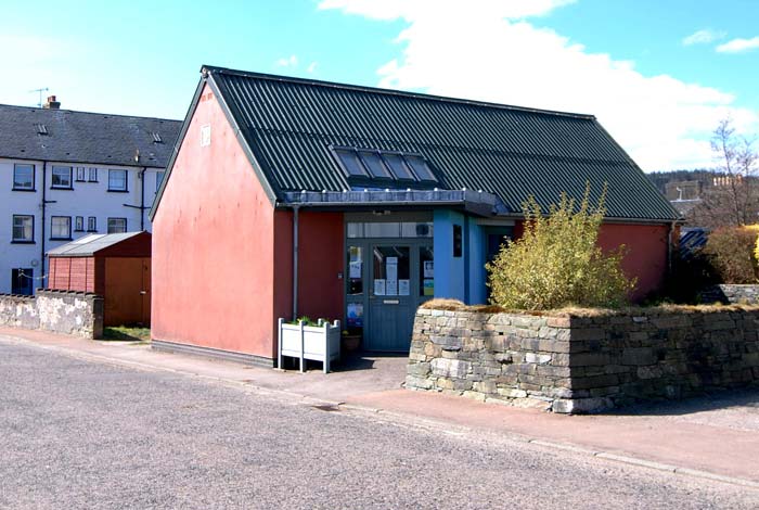 Community project: Dochas Gallery, Lochgilphead - architect Tom ...