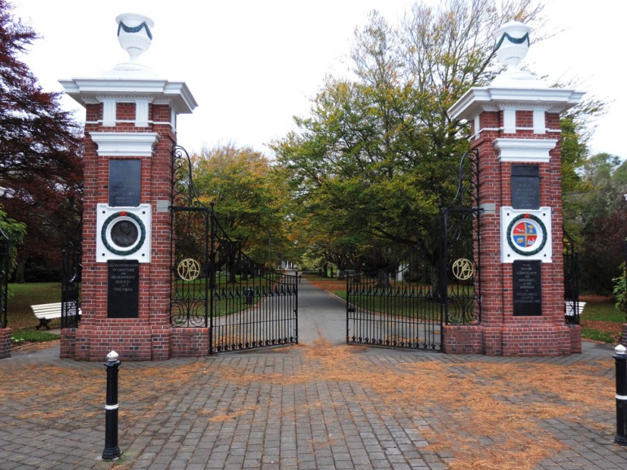 Autumn Impressions: South Island, New Zealand - A Maverick Traveller