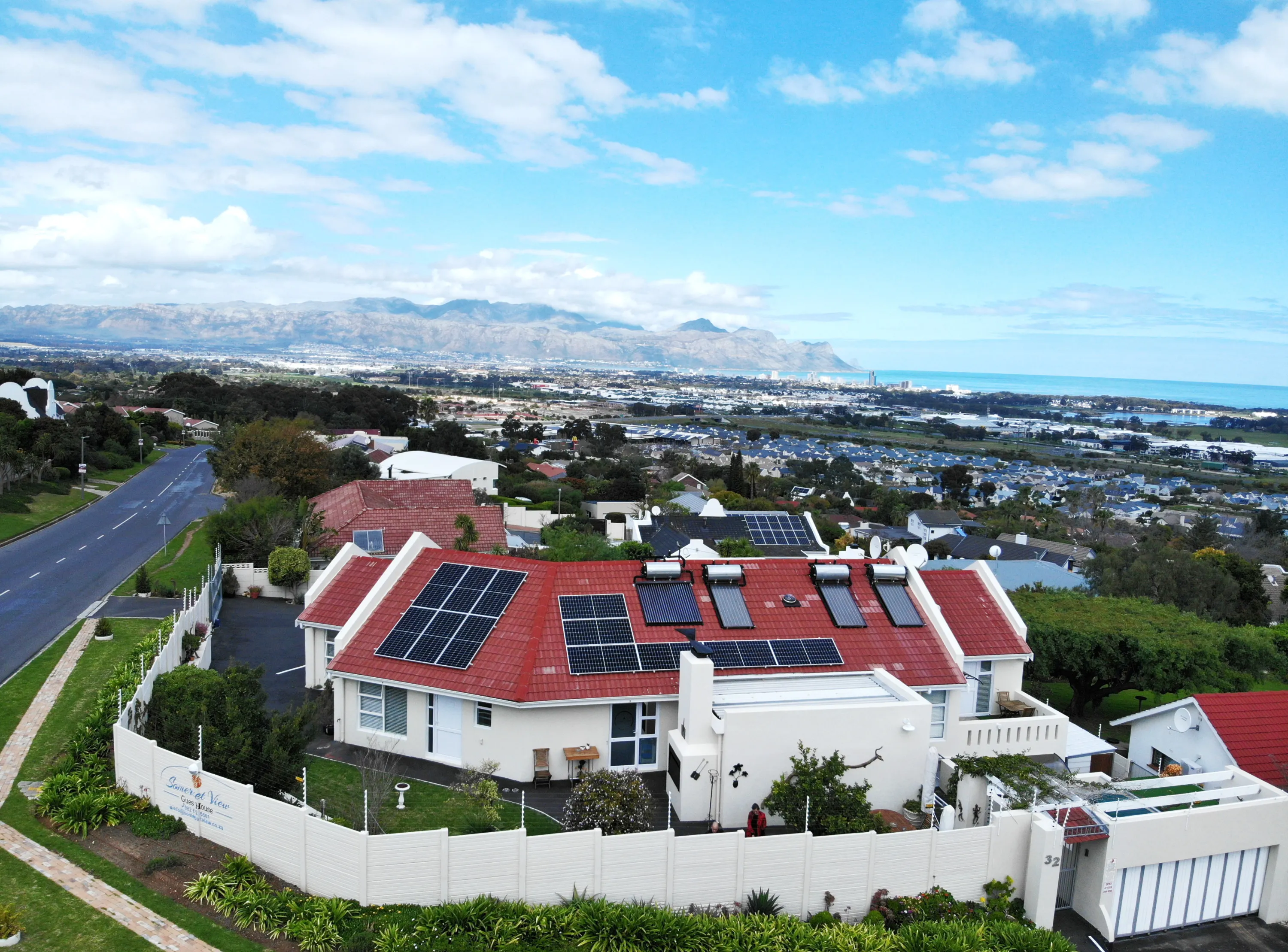 Somerset View Guest House - Somerset West, Cape Town