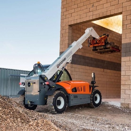5K 19’ Telehandlers (Snorkel SR5719)
