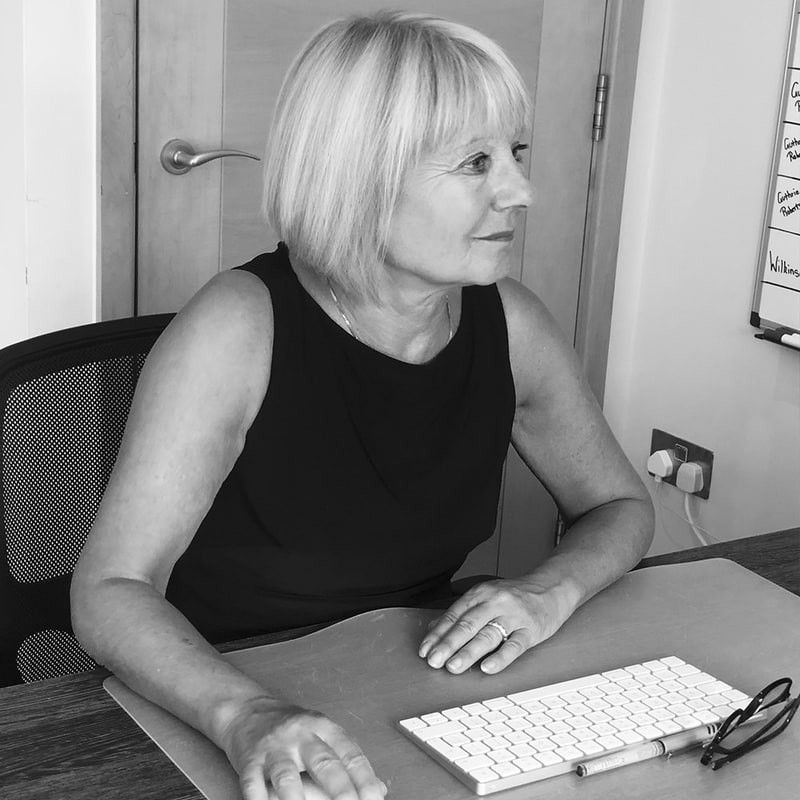 PCL Kitchens | Bespoke kitchens by Peter Clinch