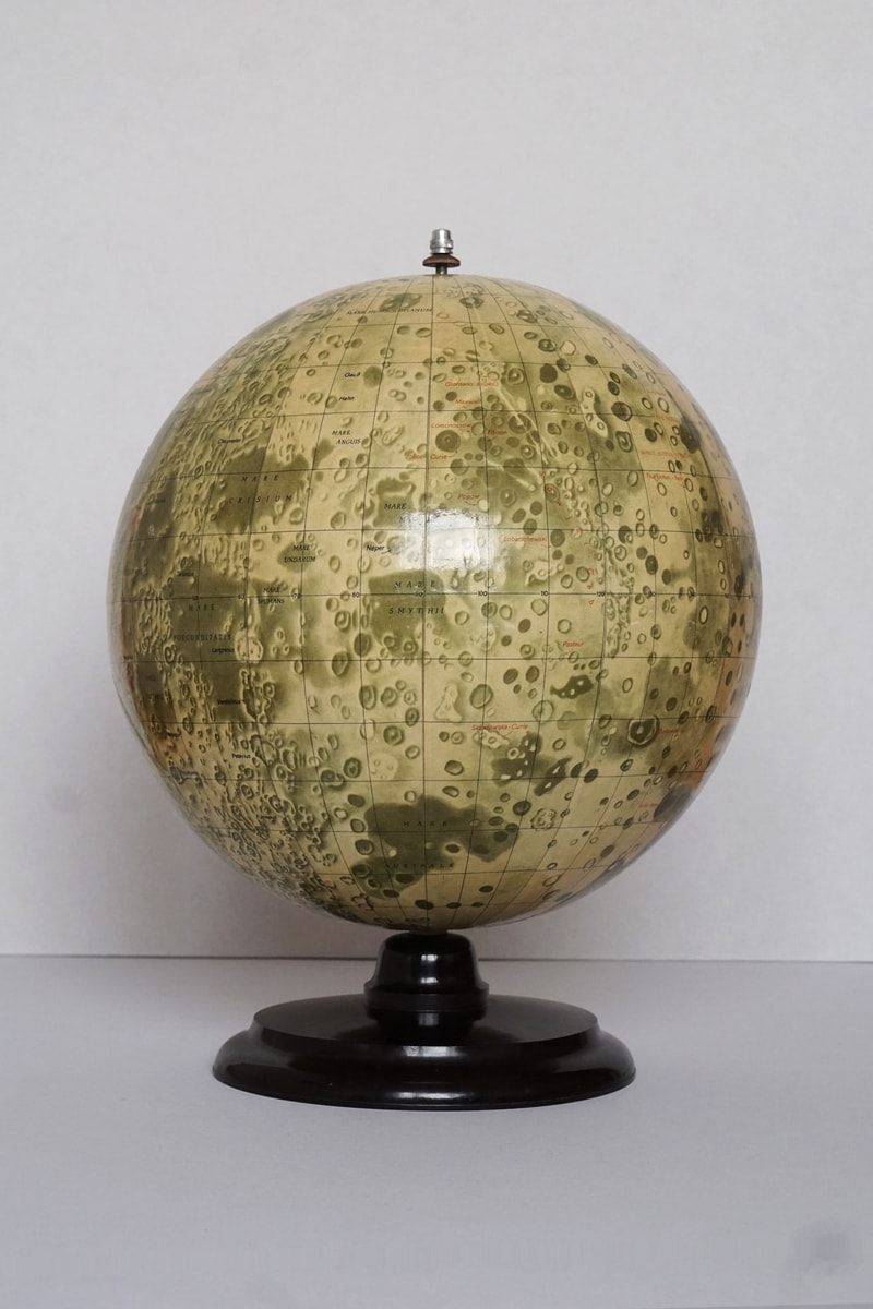 The first Moon globe displaying the Far side of the Moon, 1963