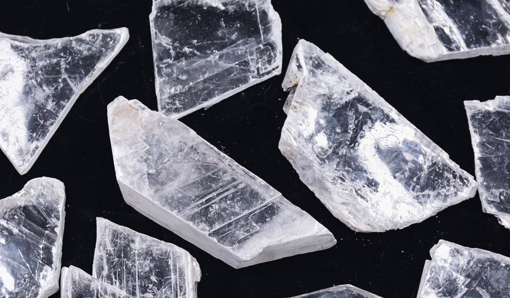 Selenite: Meaning, Healing Properties, and Powers