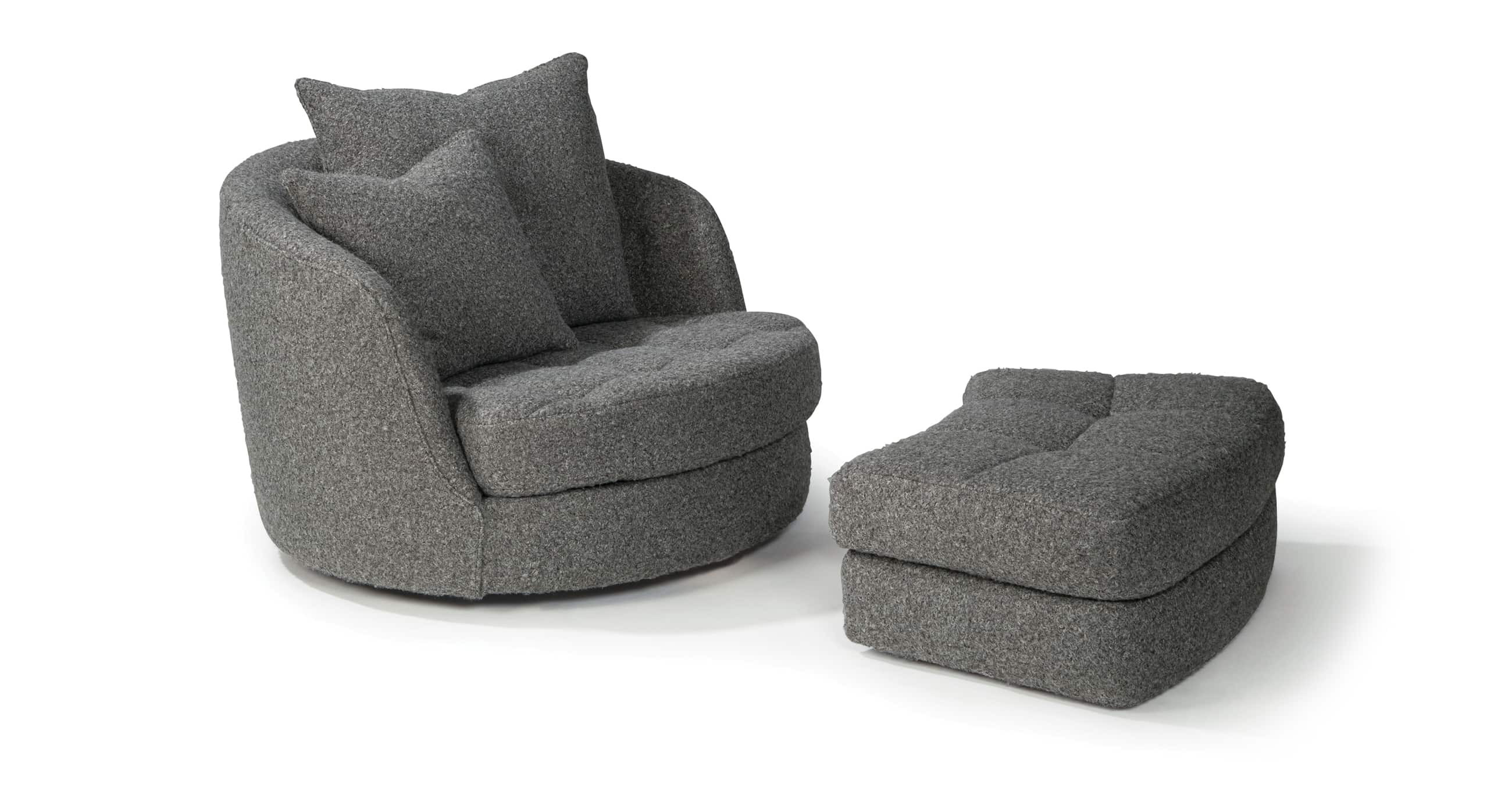 Giant Swivel Tub Chair