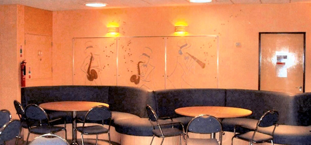 MW Murals | Stonebow NHS Trust dining room | Mural Design ...
