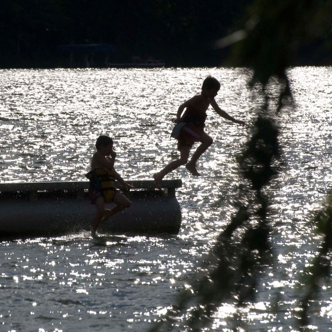 Birchwood Wisconsin Lake Resort | Stout's Island Lodge