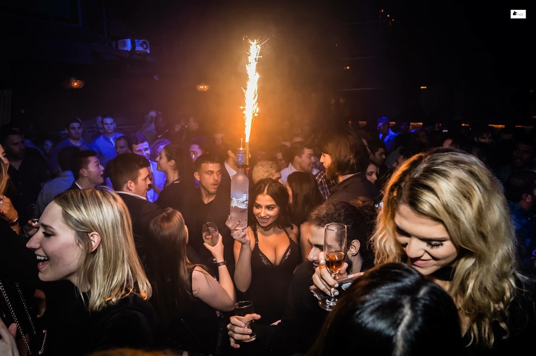 9 Pittsburgh Bars and Clubs to Check Out After Dark - GiftYa