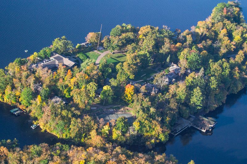Birchwood Wisconsin Lake Resort | Stout's Island Lodge