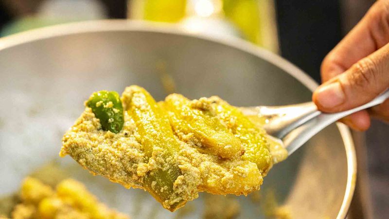 Chaal Potol—detailed recipe with video: Bong Eats