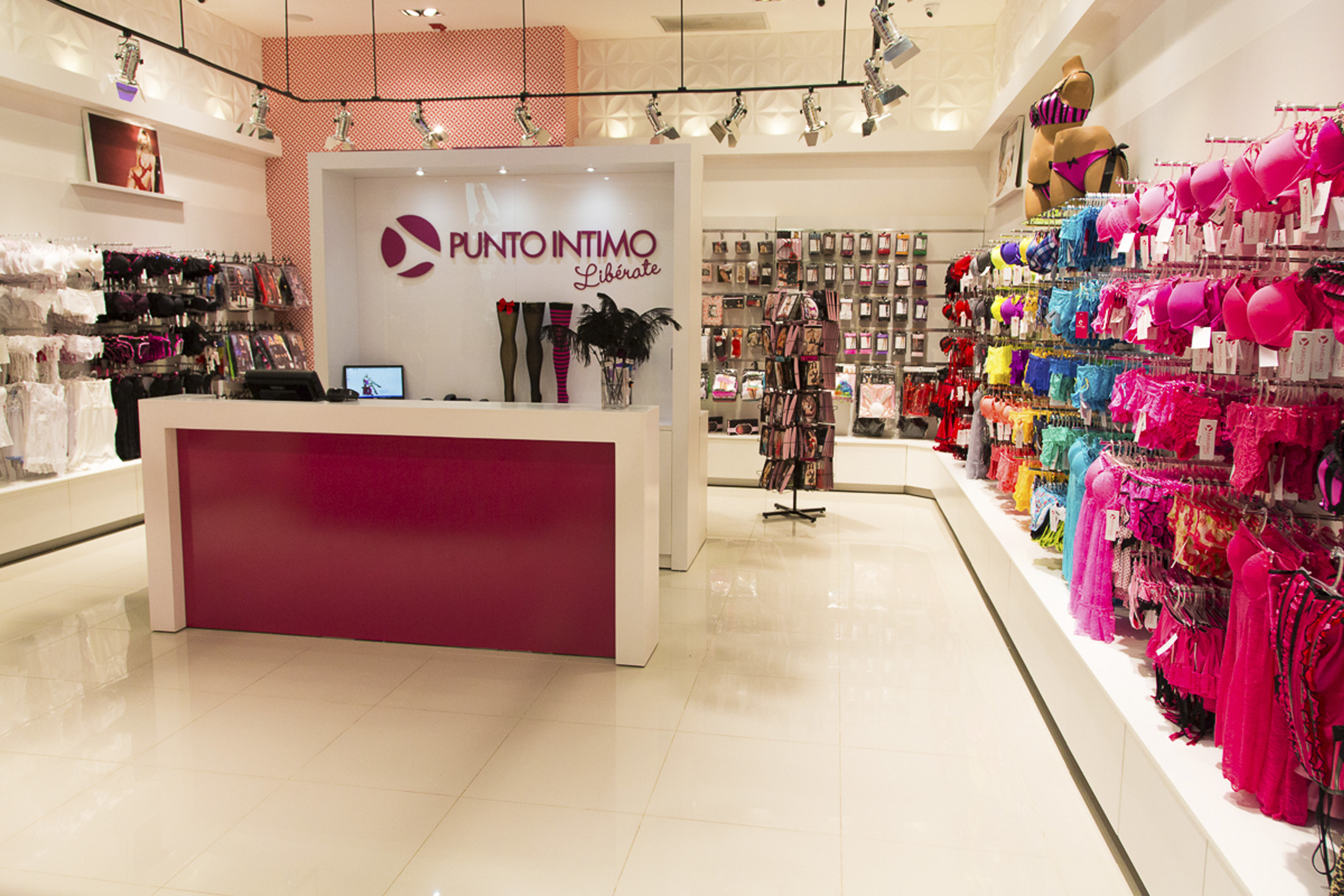 Punto Intimo | Michelle Urtecho