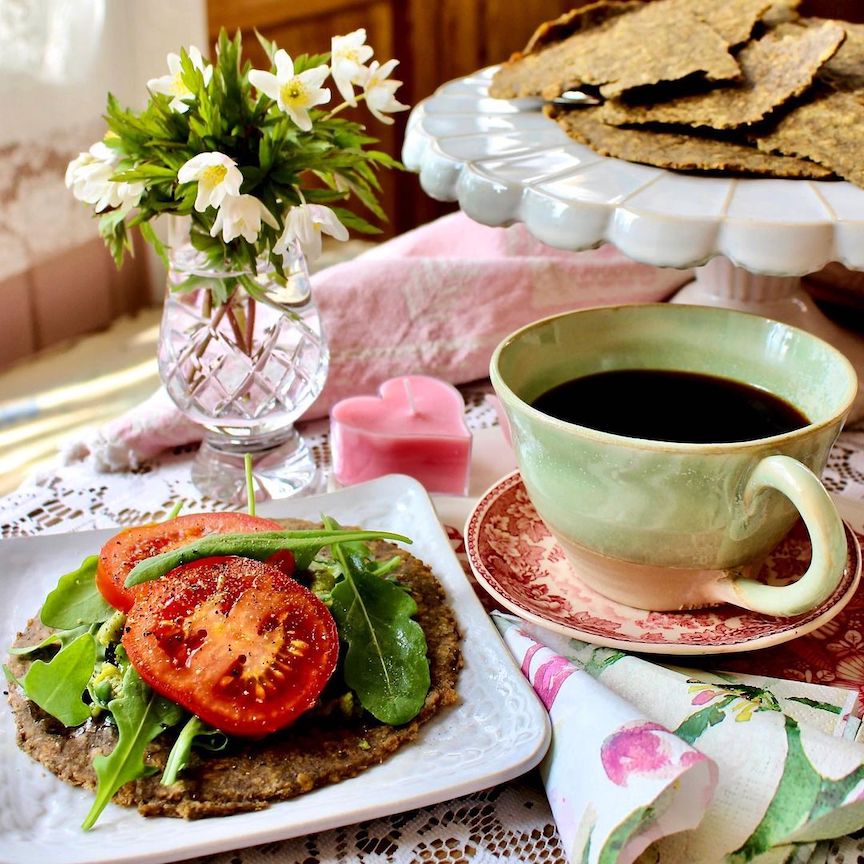 Ravitseva speltti-siemenrouhenäkkäri - Birkkalan reseptit