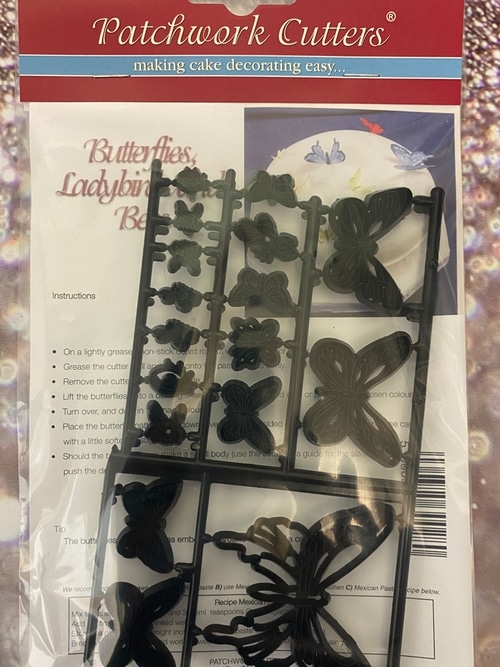 Patchwork cutters ( for cake painting)