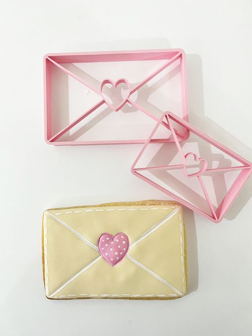 Cookie Cutters and Packaging