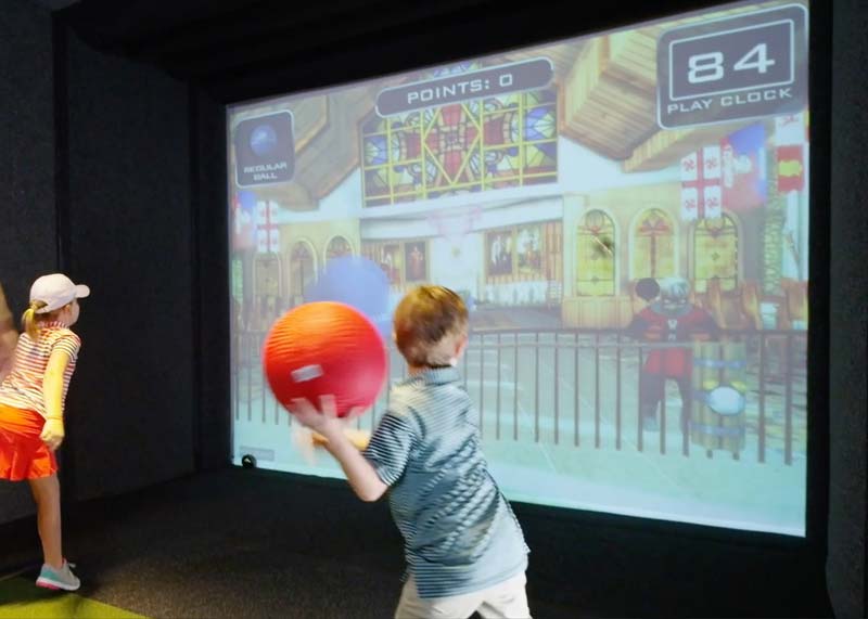 Full Swing Sports Simulator - Indoor Virtual Sports