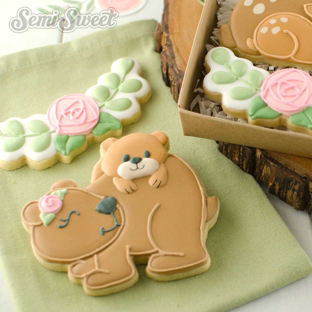 How to Make T-Rex Dinosaur Cookies