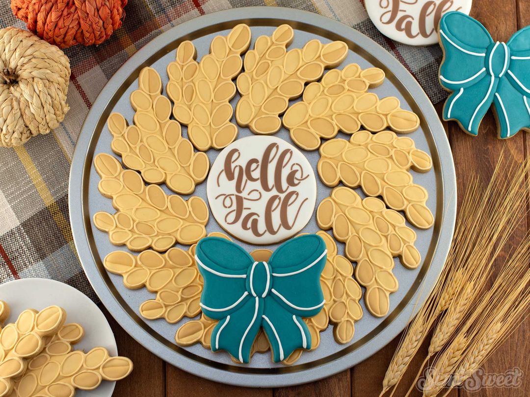 How to Make a Wheat Wreath Cookie Platter