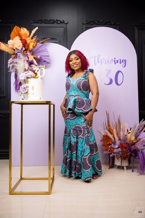 2 Piece Arch Backdrop Set - Customize your colour