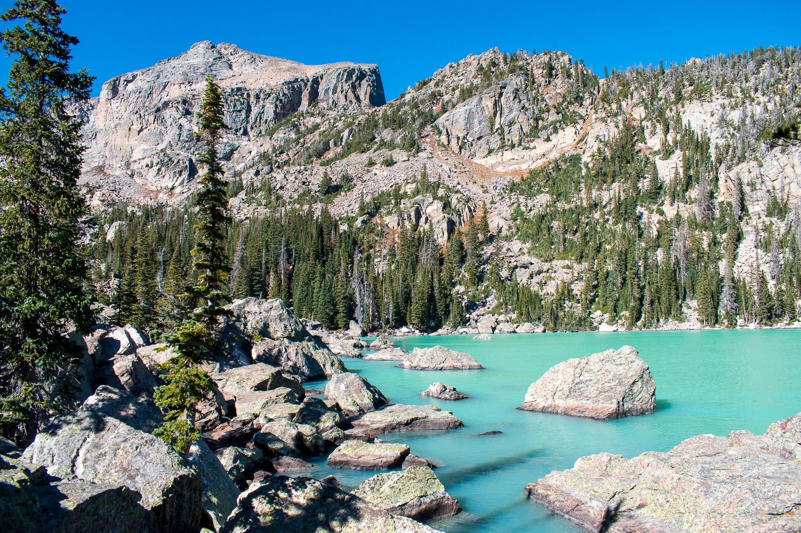 Lake Haiyaha | Rocky Mountain National Park Hike