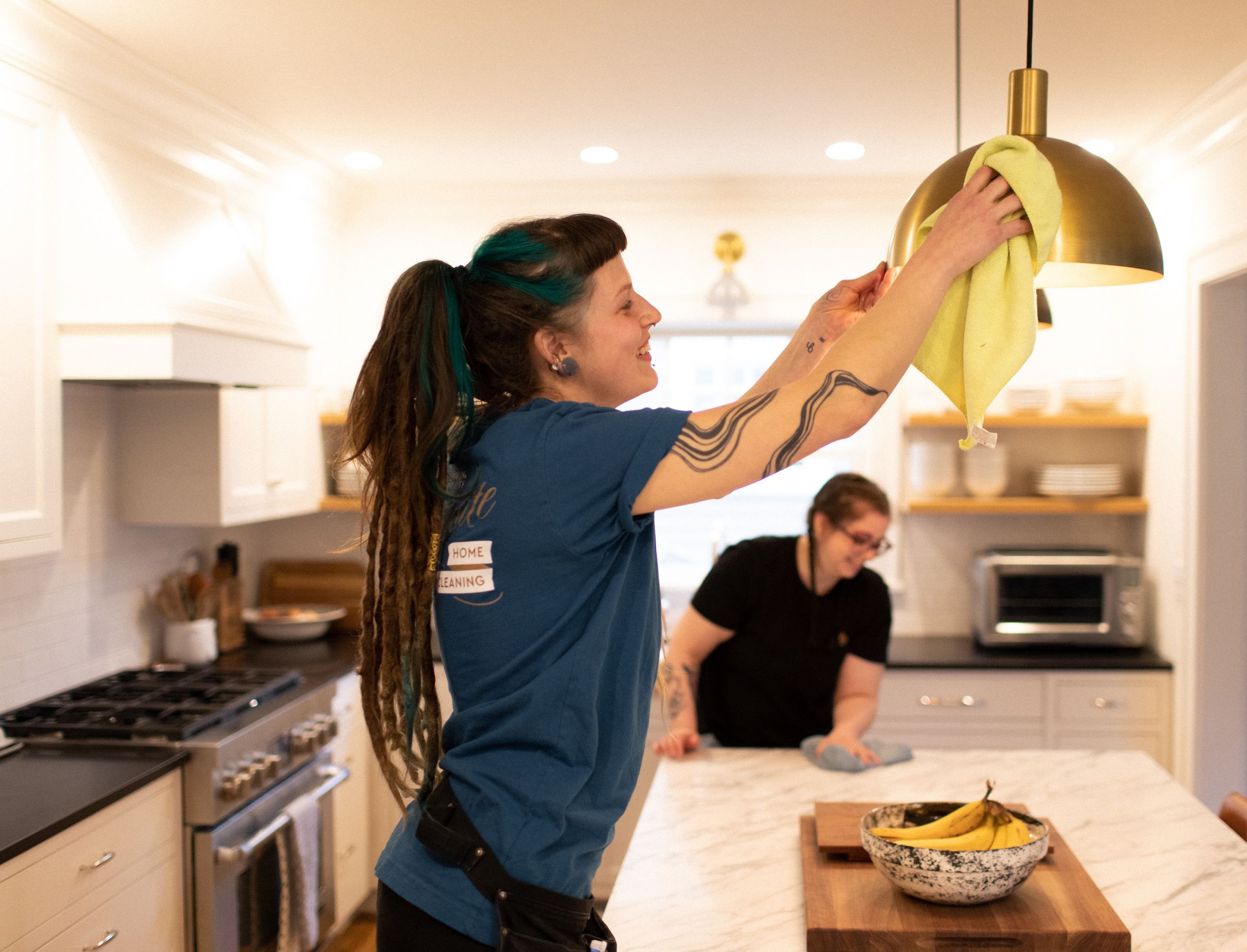 Highly Detailed Cleaning and Disinfecting | Sparkling Palaces