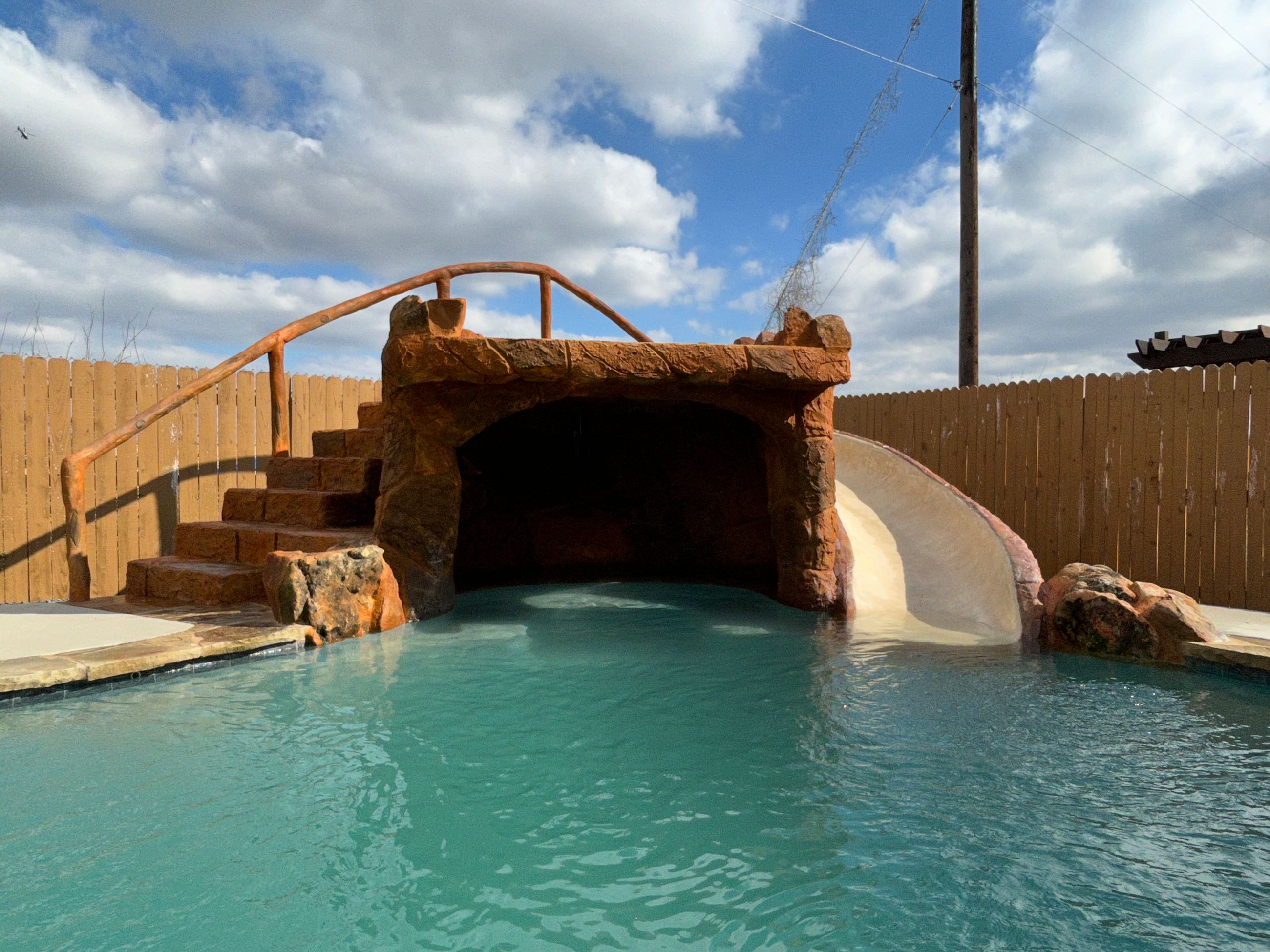 Mission Custom Pools